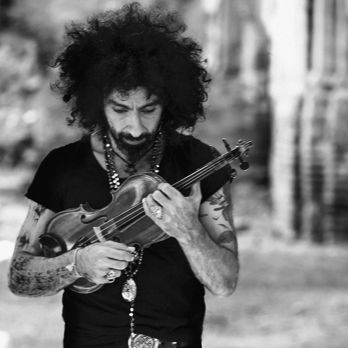 Ara Malikian at Adrienne Arsht PAC - Knight Concert Hall, Adrienne ...