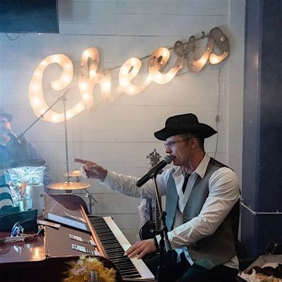 Dueling Pianos with Seth Holbrook & Jim Ciampi, Shipyard Brewing ...