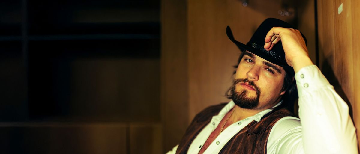 Gavin Adcock, Braxton Keith, Lanie Gardner in Richmond, Allianz ...