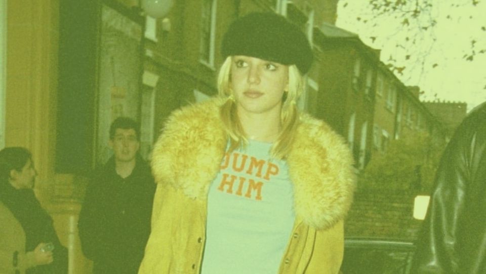 Britney Spears The Woman In Me Book Club, Vintage - Bookstore & Wine ...