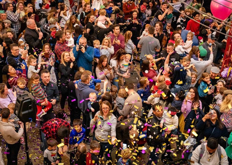 Countdown to Noon, Children's Museum of Pittsburgh, December 31 2023 ...