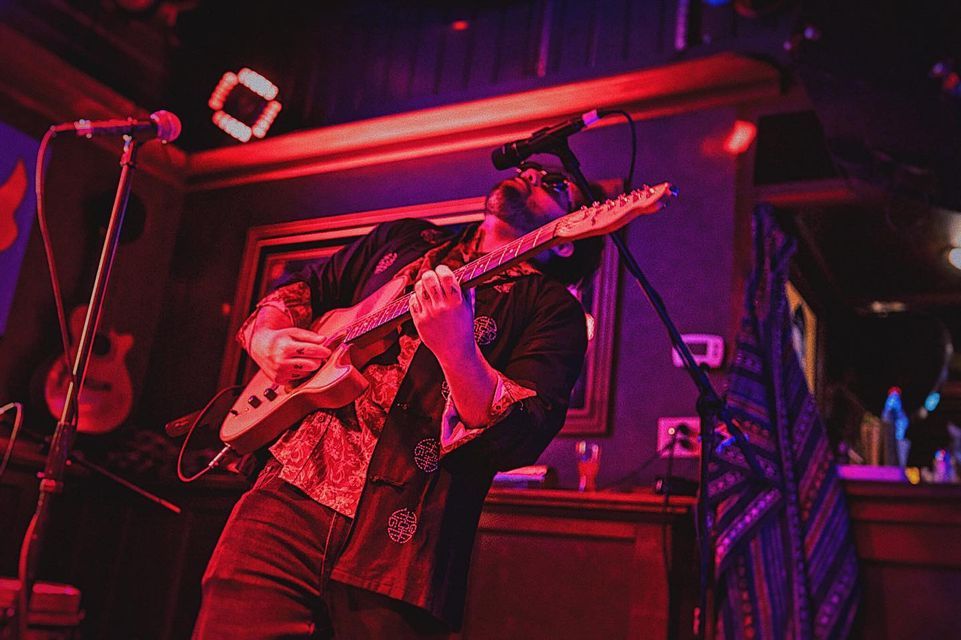 Sol Katana at Siamsa Irish Pub, Siamsa Irish Pub, Stroudsburg, 8 July ...