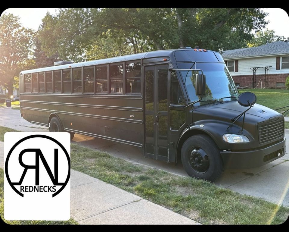 Rednecks Reunion Tailgate Party & Party Bus, Memorial Stadium, Lincoln ...