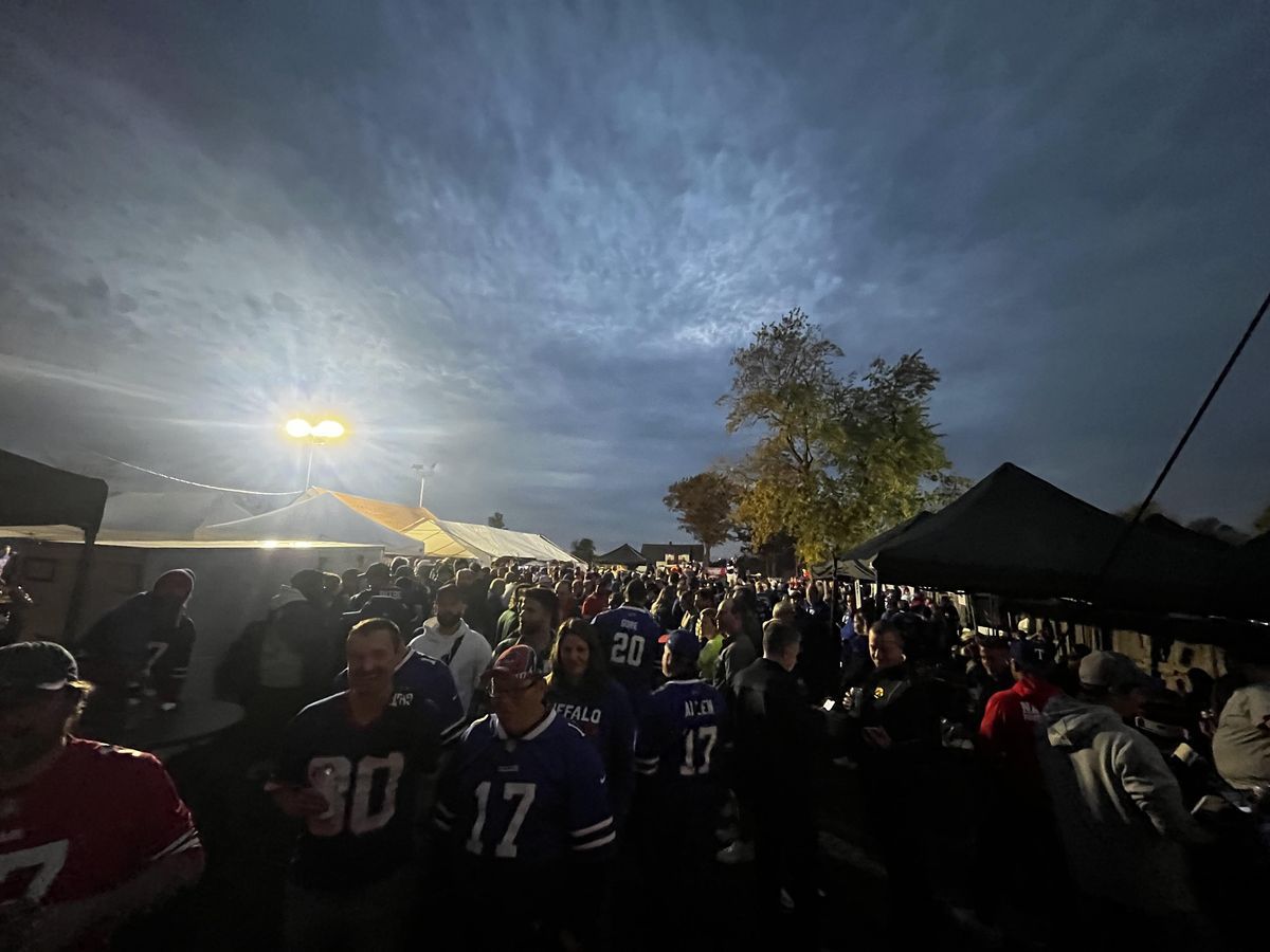 Buffalo Red Zone Tailgate: Luke Combs, Gameday Hospitality - Orchard ...
