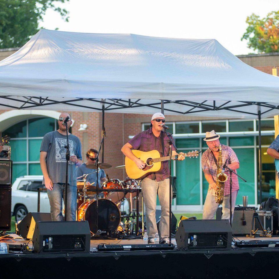 Tastes Like Chicken, Filet's Restaurant, North Myrtle Beach, April 27 ...