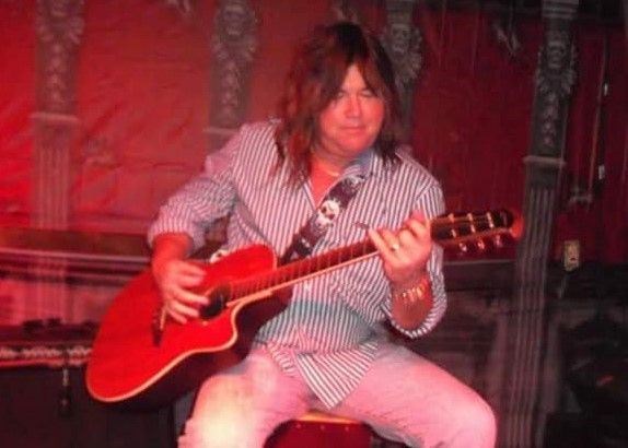 Gary Story at Ron Jon Surf Shop Pensacola Beach-Mens Apparel, Ron Jon ...