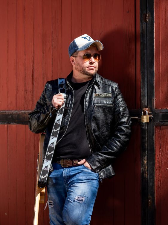 Ray Dylan LIVE at East Rand Traders Square, East Rand Traders Square ...