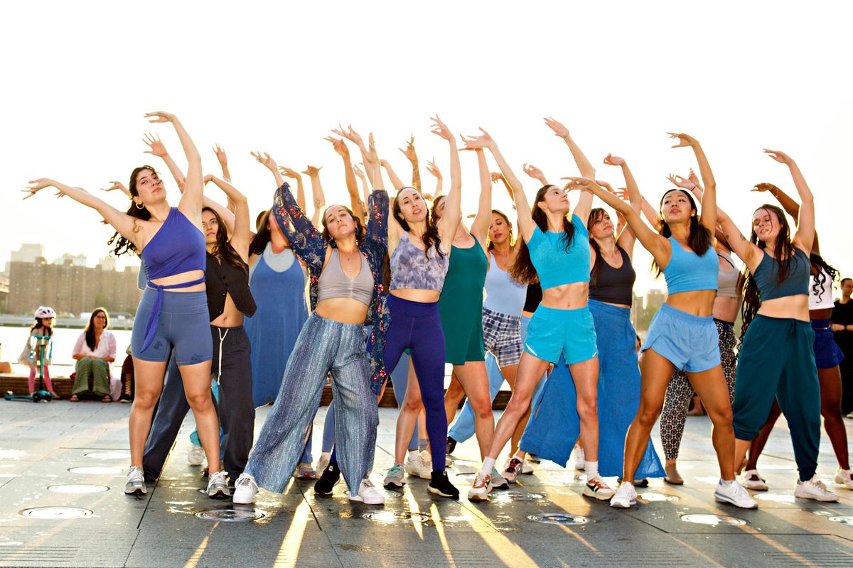 Good Move Dance Company Performance, Domino Park, Brooklyn, 6 June to 7 ...