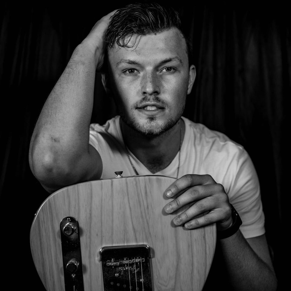 Josh Courson @ Whiskey Cowgirl, whiskeycowgirl.423, Chattanooga, 20 ...