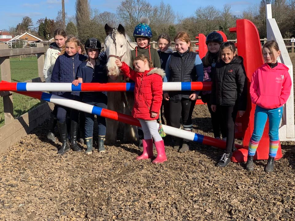 Easter Pony Play Sessions, Hayes Green Road, Harrison, 27 March 2024 ...