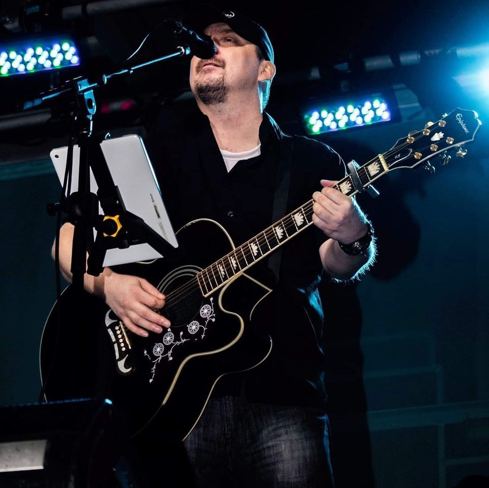 Jay Stone @ Tailgates!, Tailgates Bar & Grill, Welland, 9 April 2024 ...