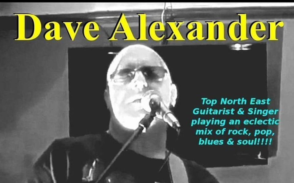 Dave Alexander playing at Hydes Bar Norton, Hydes Bar Norton, Stockton ...