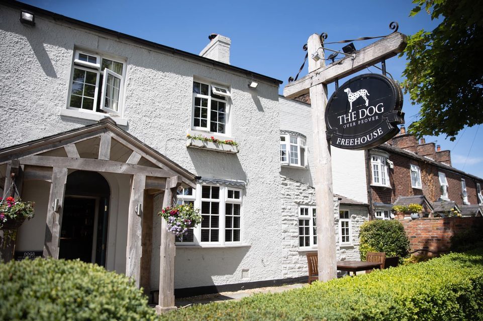 Friday Night Live Music , The Dog at Peover, Alderley Edge, 29 December ...