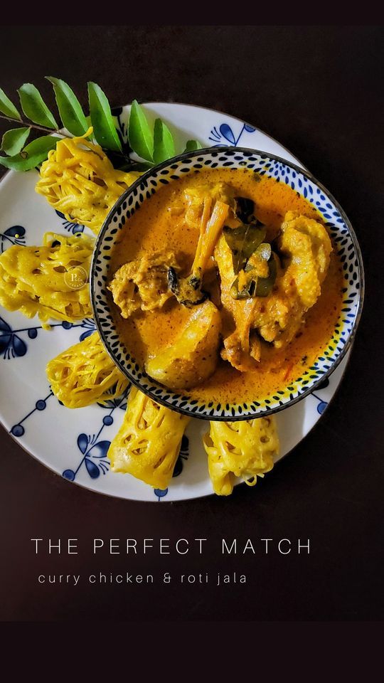 Ms Liew Man Kwan ethnic Malaysian dish class #1 - Roti Jala & Chicken Curry, Pots n Pans Cooking ...