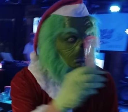 Kids Christmas Party With The Grinch, Neon Waves, Hickory, 10 December ...