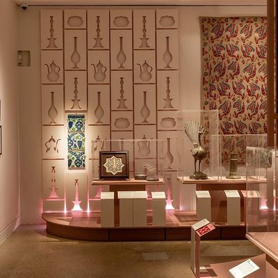 Uncovering Similarities: William Morris and art from the Islamic World ...