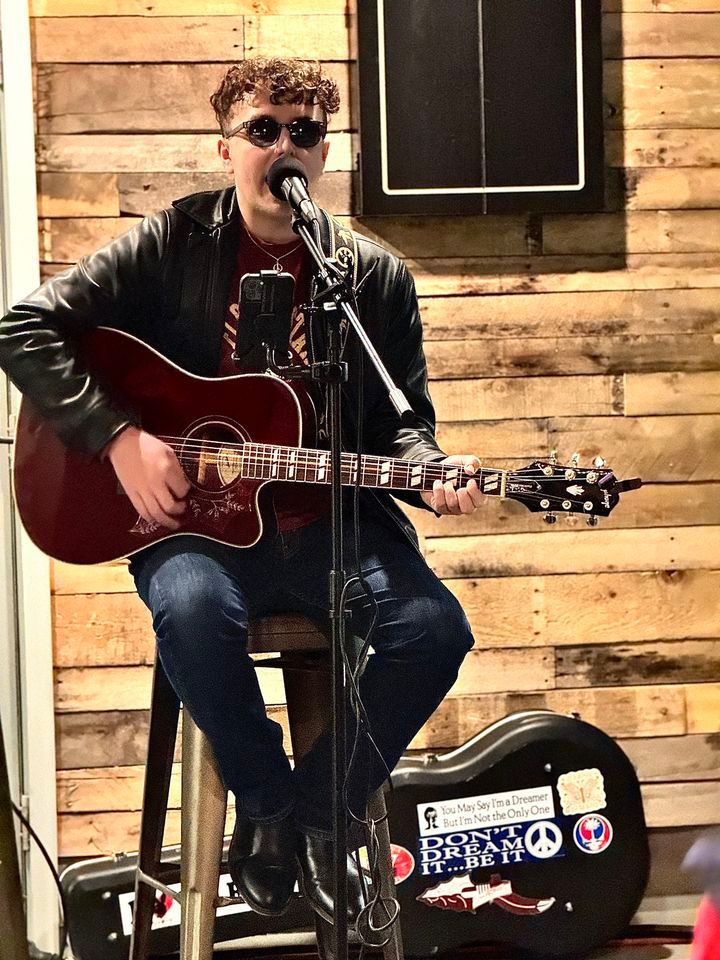 Daniel Schultz LIVE, 2337 St Andrews Blvd, Panama City, FL, 8 March ...