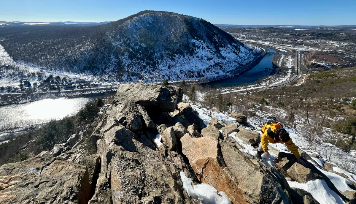 🌼 Lehigh Gap Hike/Scramble - celebrating fall equinox. ‼️ Warning ...