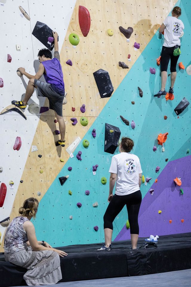 November Bouldering League Final Party, Bean Cow Climbing Gym and ...