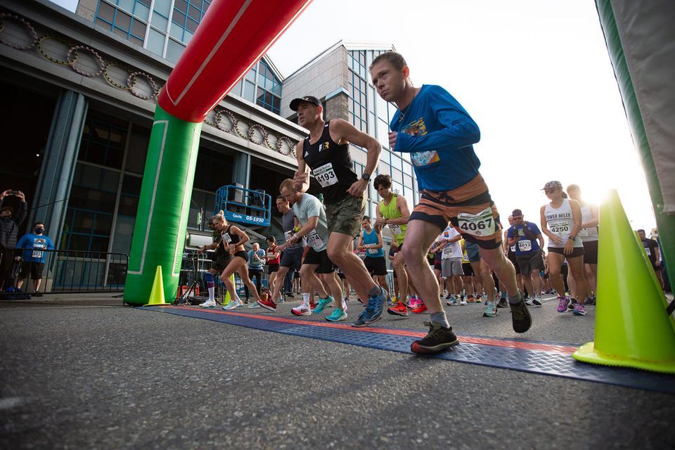 Humpys Marathon/ Humpys Marathon Relay, Anchorage Towne Square, 20 ...