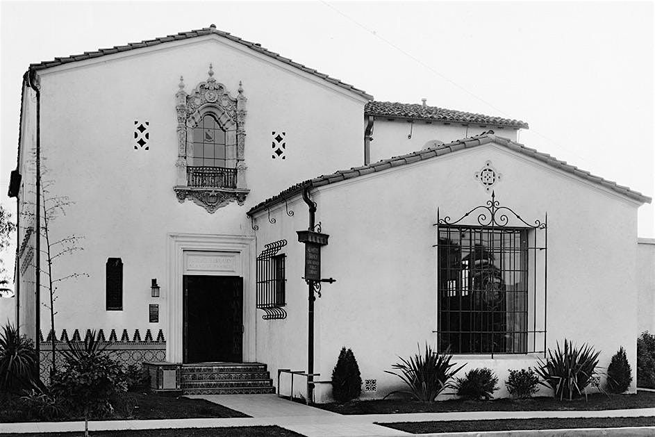 Alamitos Beach Architectural Walking Tour by LB Heritage, in front of ...
