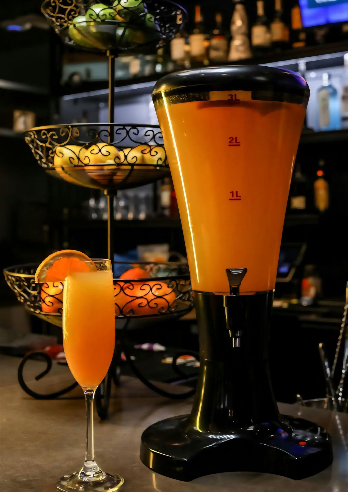 Brunch with the Beat, V14 Street Lounge, Washington, 4 October 2025 ...