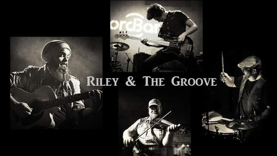 Riley & The Groove at Fast Eddies!, Fast Eddie's Bon Air, Alton, 10 ...