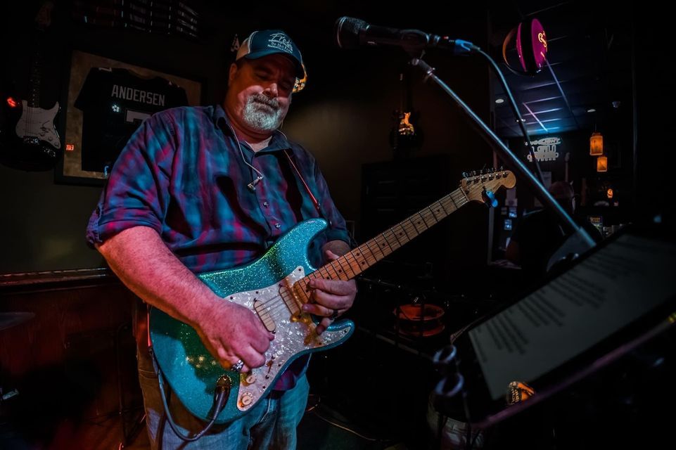 LIVE MUSIC @ DONZ: The Michael Sanchez Band 7-11pm????, Donz on the ...