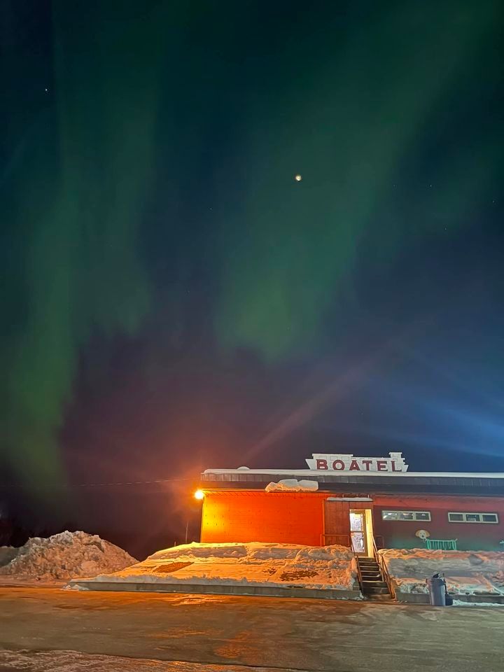 Sunday Zen Trembles Concert , The Boatel, Fairbanks, December 31 to ...