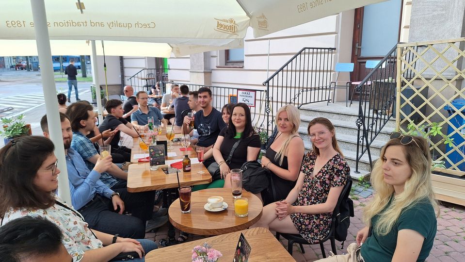 English Speaking Club, Layla Lounge Bar, Dabrowa Gornicza, 23 December ...