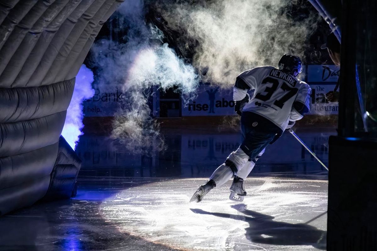 Adirondack Thunder vs. Trois-Rivieres Lions, Cool Insuring Arena, Glens ...