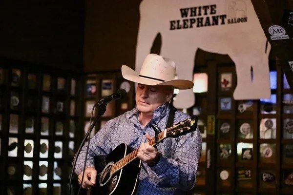 Don Maness at Fort Brewery & Pizza , Fort Brewery & Pizza, Fort Worth ...