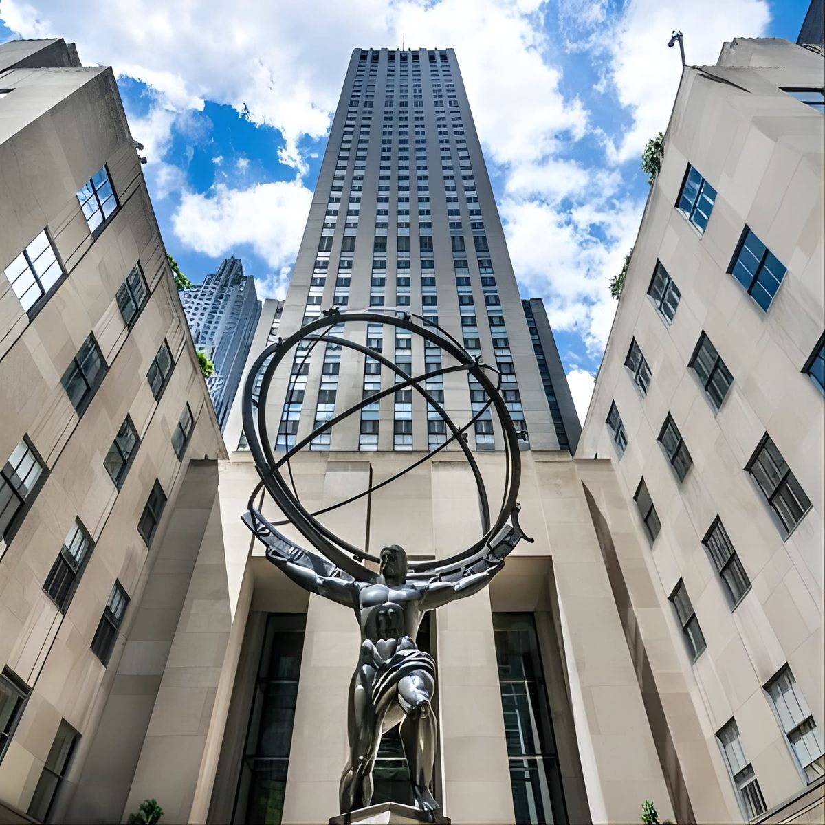 Rockefeller Center Architecture and Art Walking Tour, Rockefeller Plaza ...
