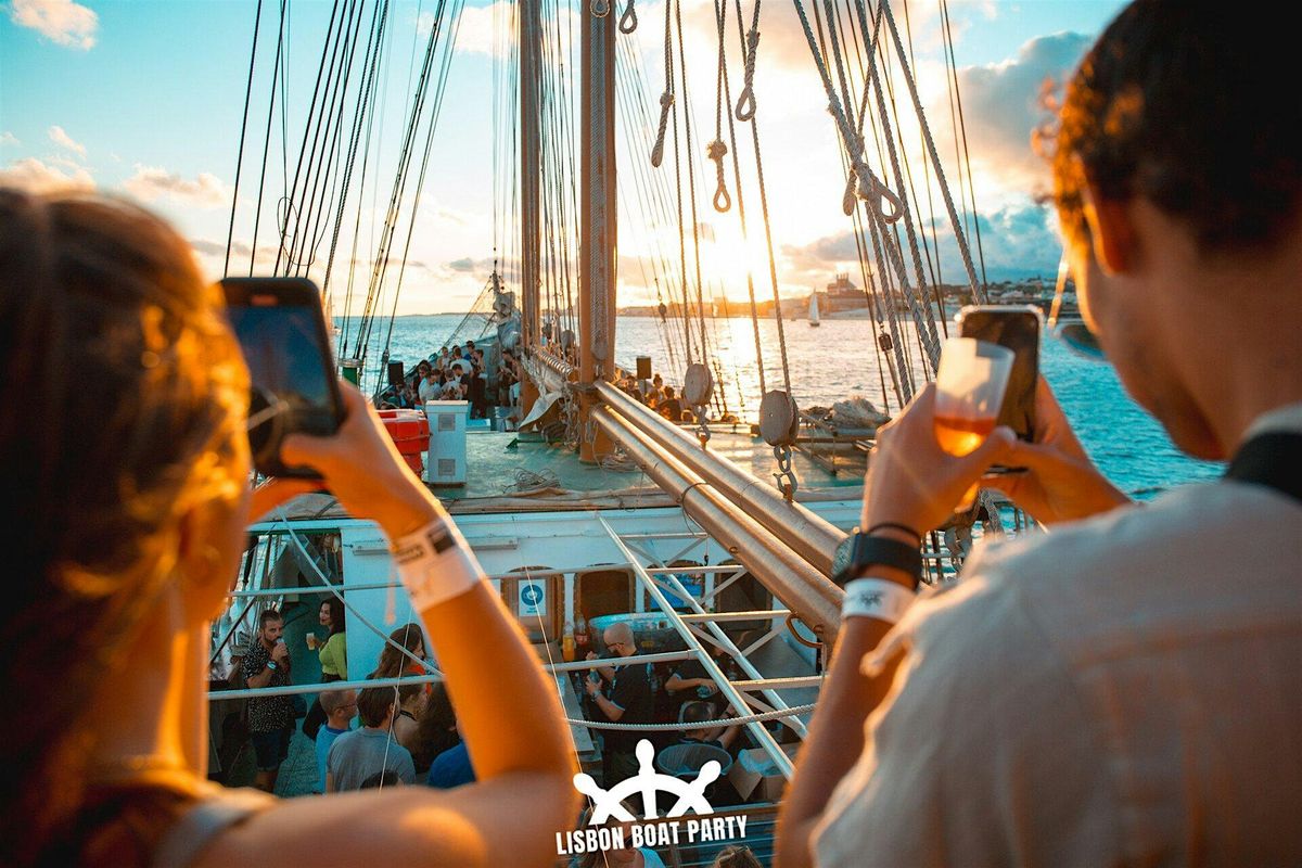 Lisbon Boat Party / Amazing sunset sailing tour, Cais Rocha Conde de ...