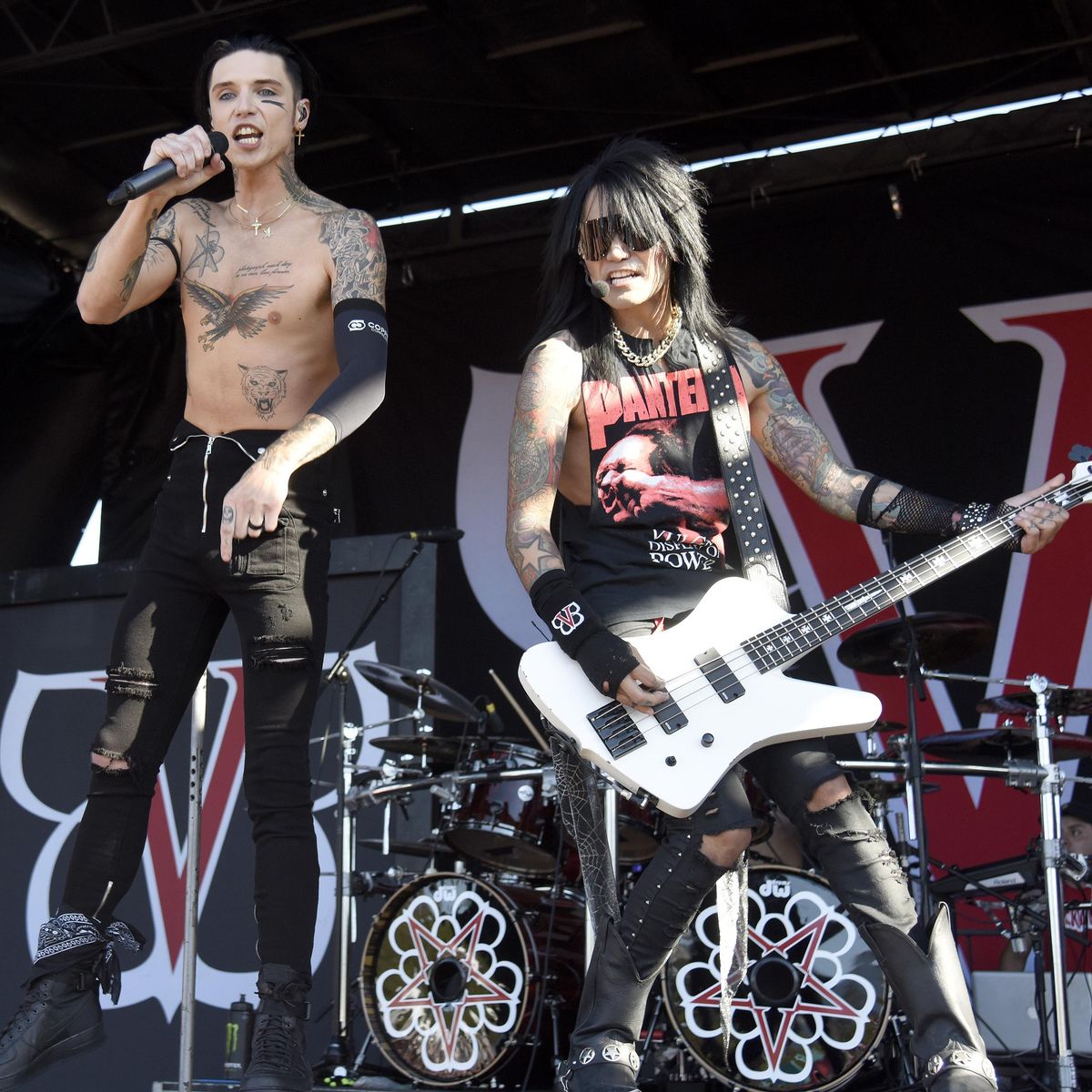 Black Veil Brides with Caskets, Archers, and Holy Wars, The Rave ...