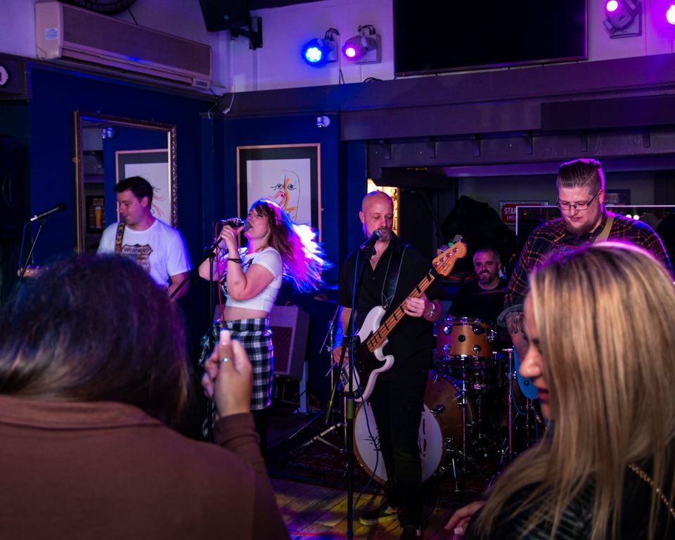 Run Yoshi, Run @ Purton Red House, Purton Red House, Lydiard Tregoze ...