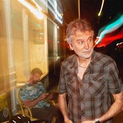 Tom Van Horn, Tobin Miller, Mick Thomas, Seaton Smith, Brian McFadden ...