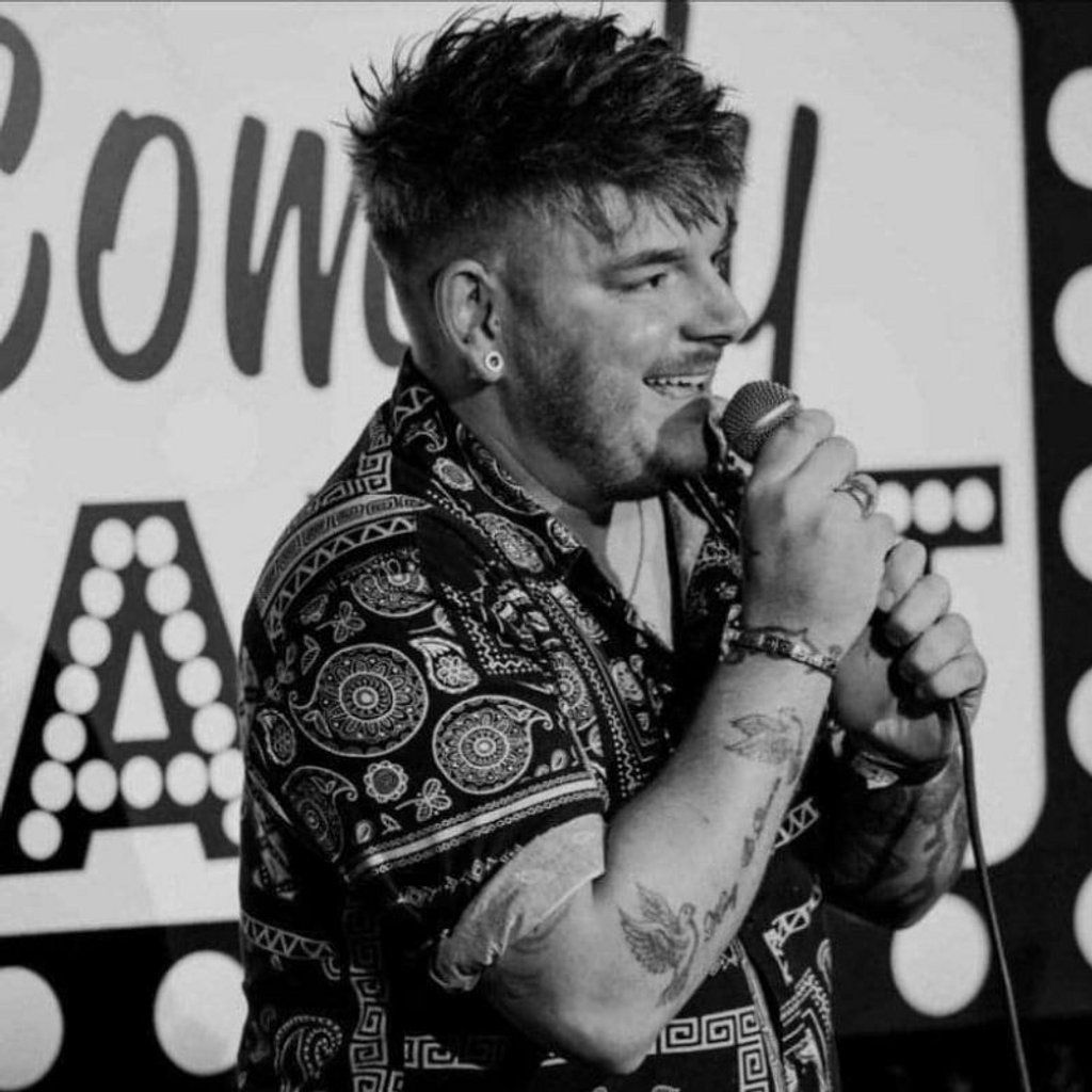 Stand Up Monday: Jonathan Findlay, The Corset Club, Glasgow, 1 April ...
