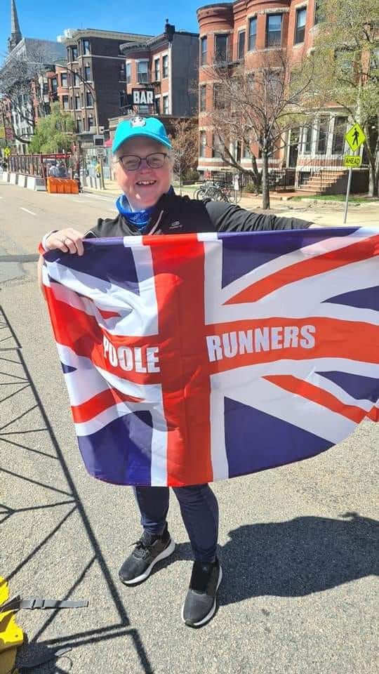 Dorset Runners Go To The TCS London Marathon 2023, Holiday Inn Express ...