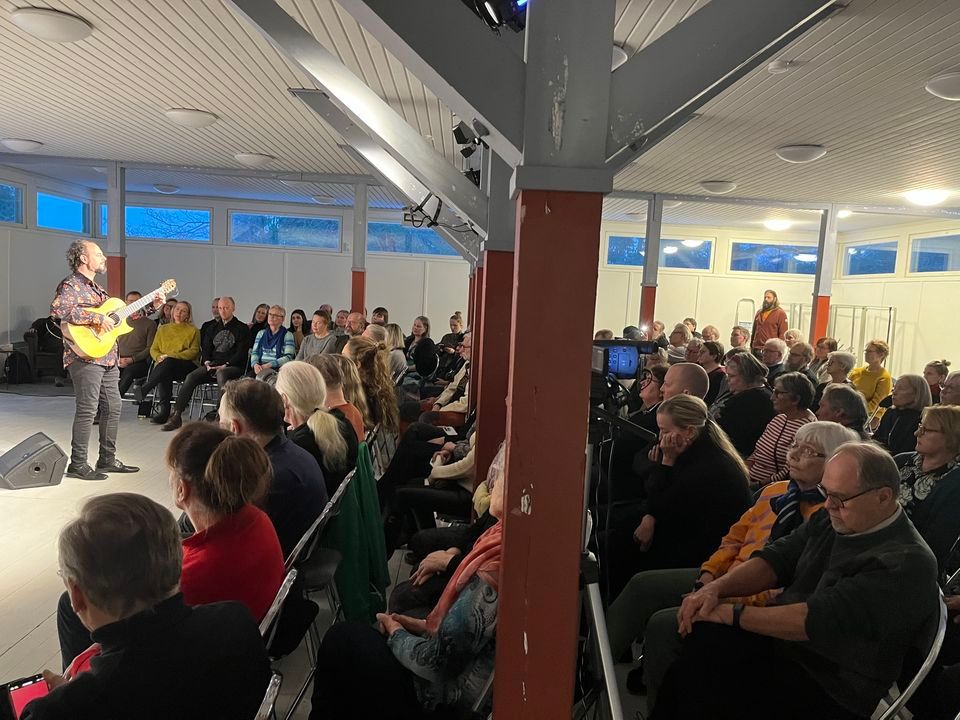 Hietsu is Happening! nro 48: 3 vs 2, Hiekkarannantie, 00100 Helsinki ...