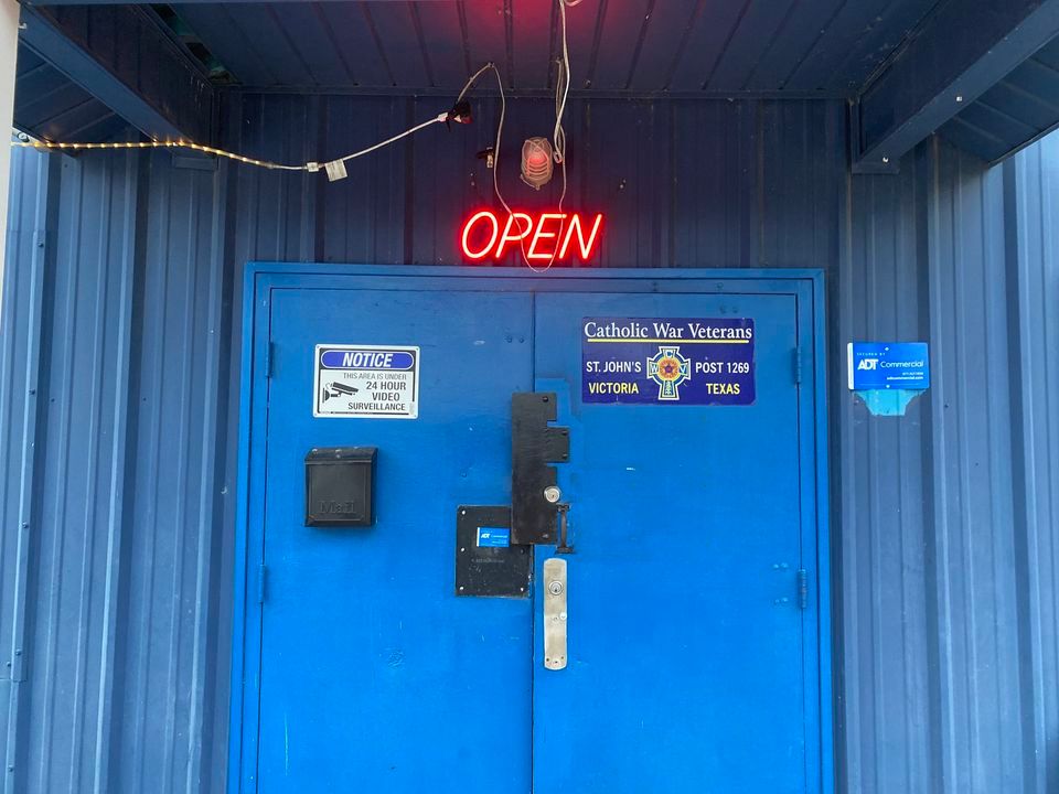 Party , 1007 S Main St, Victoria, TX, United States, Texas 77901, 6 ...