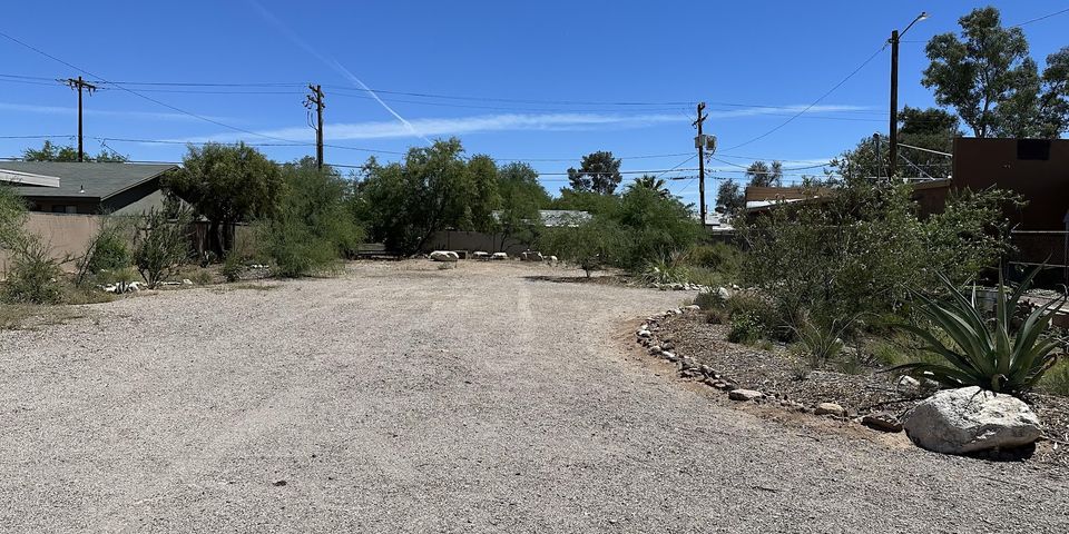 Breakfast by Bike: Himmel to Tucson Drawing Studio, 1000 North Tucson ...