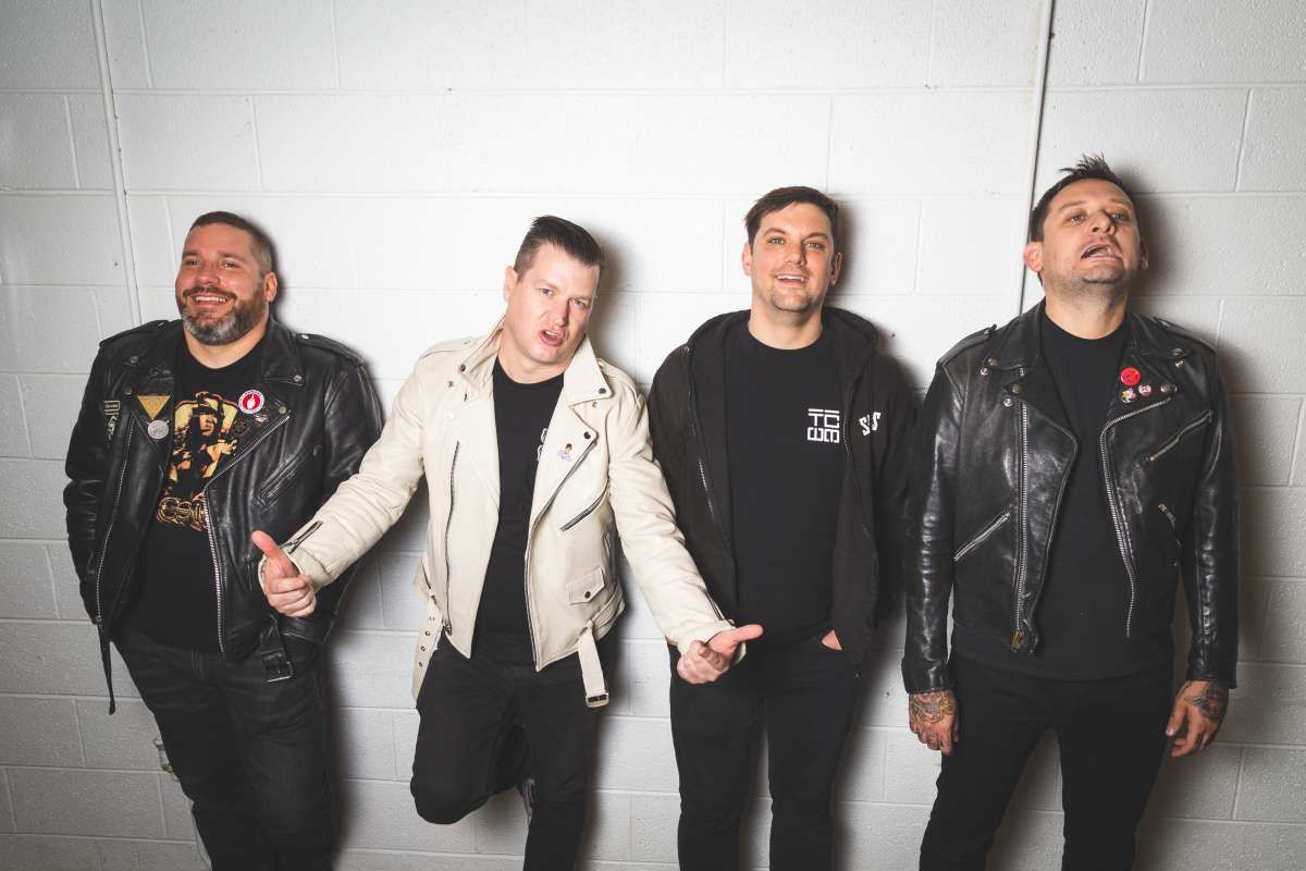 Teenage Bottlerocket with Mest, Reggies Rock Club, Chicago, 6 April ...