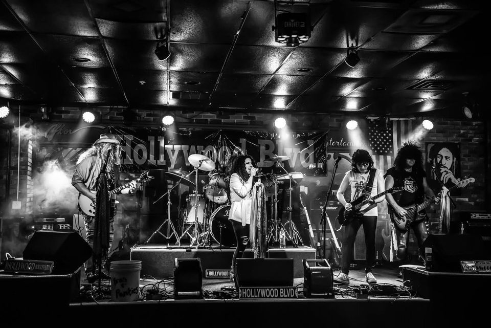 Hollywood Blvd / 80’s Rock Band , Half Moon Bar, Zephyrhills, 23 March ...