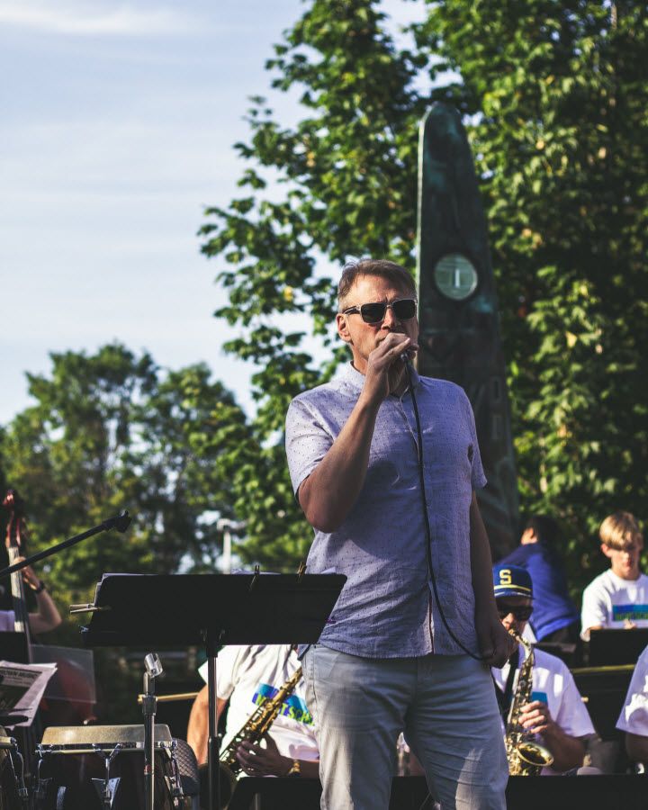 David Francis On The Dock Concert, College Club Seattle, 3 August 2023 ...