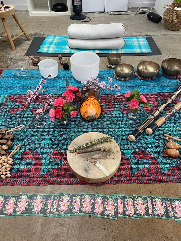 Booktown Festival Sound Healing at Soul Barn, Soul Barn, Kingston, 24 ...