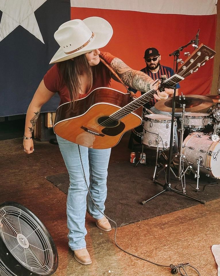 Live Music by Steph Cash, Maggie Mae's Leander, 30 November 2023 ...