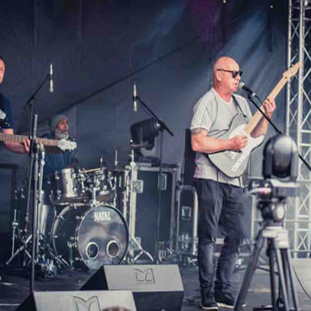 UB40 Tribute Night - NYE - Manchester, Patricroft Conservative Club ...