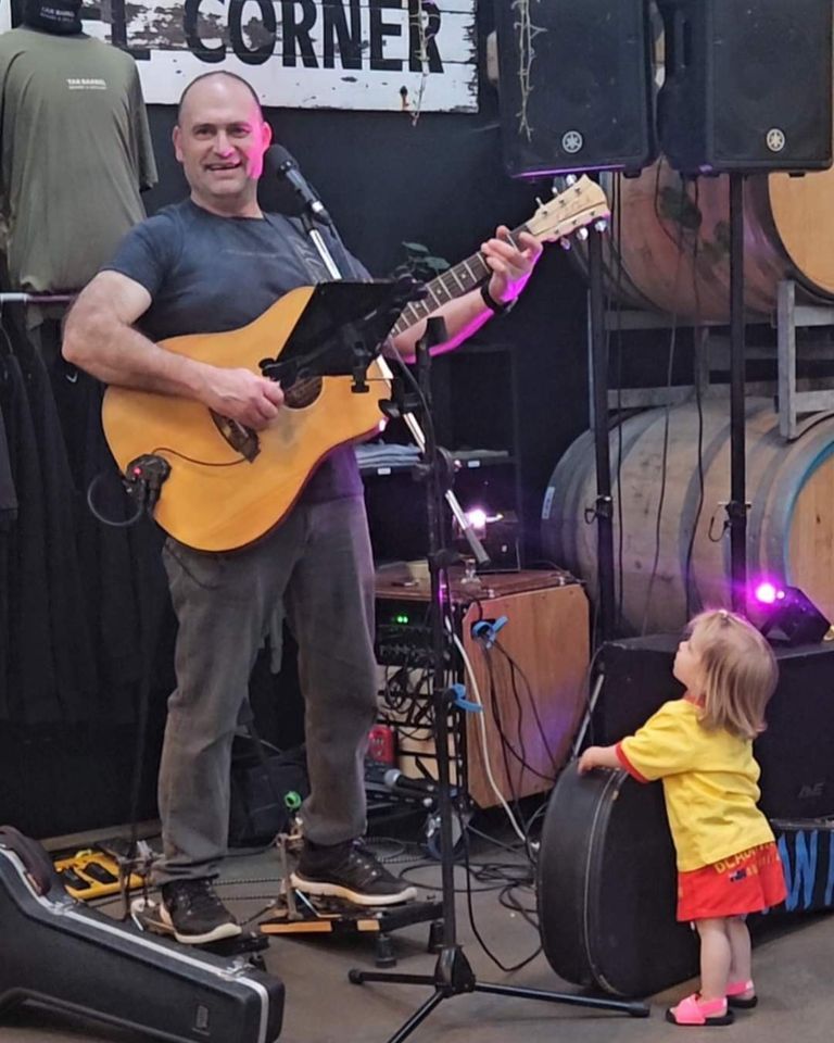 Dan Palamara live @ Tar Barrel, Tar Barrel, Flinders, 9 December 2023 ...