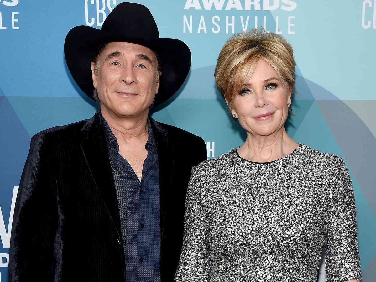Clint Black, Timber Rock Amphitheater, Farmington | AllEvents.in